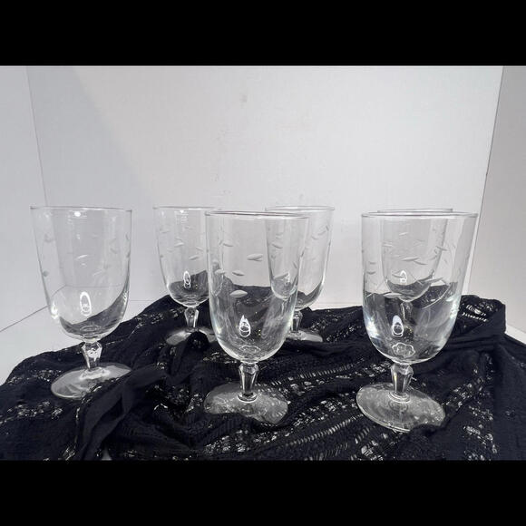 Libbey | Other | Vintage Libbey 675 Iced Tea Beverage Glass Windswept ...